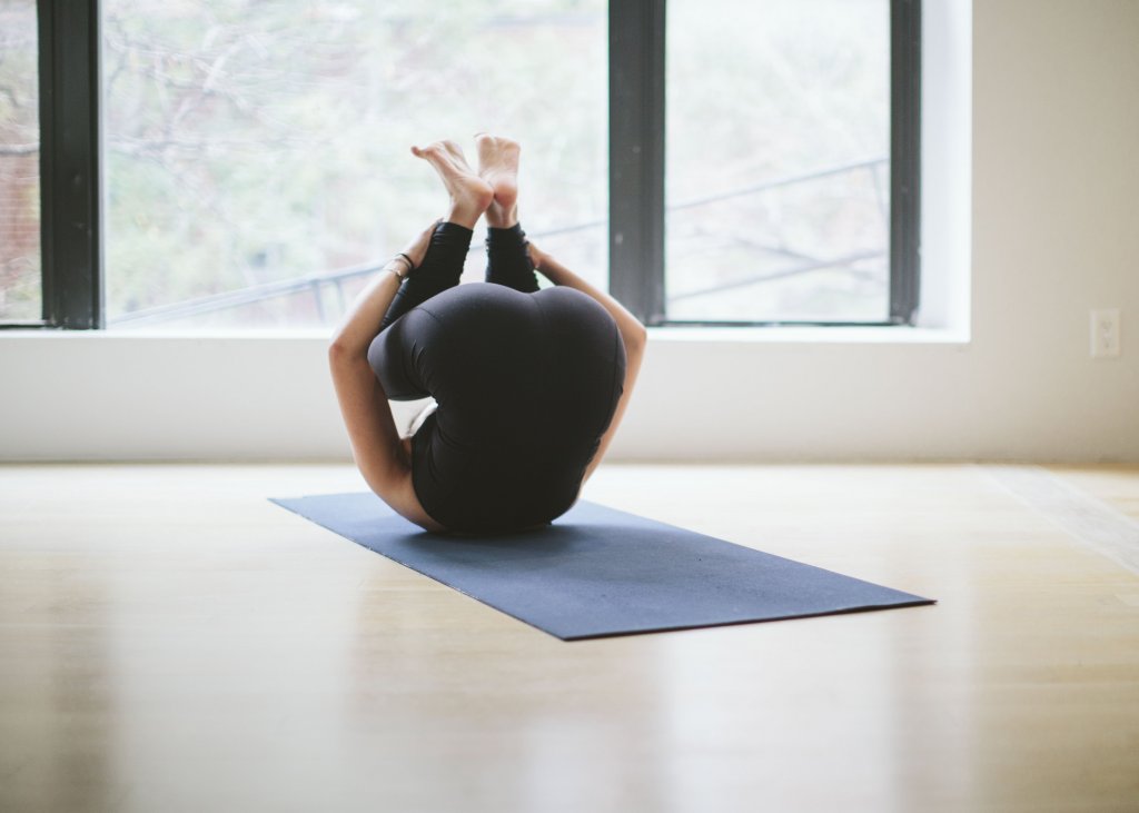A Pilates Sequence for Building a Strong Core - Sonima