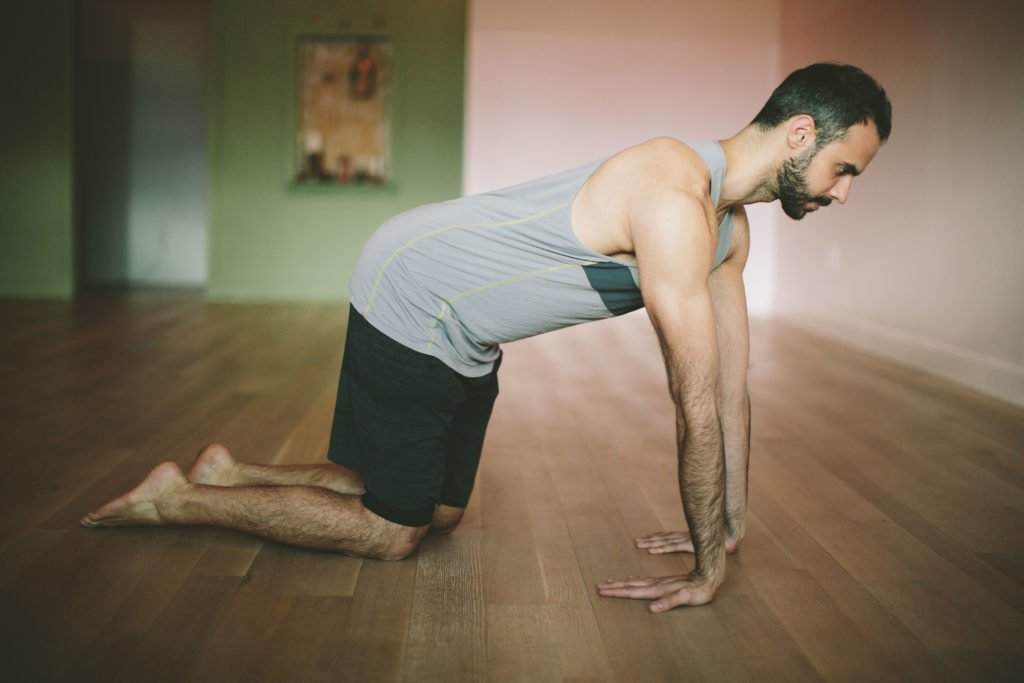A Yoga Sequence To Strengthen The Wrists And Shoulders For Handstand
